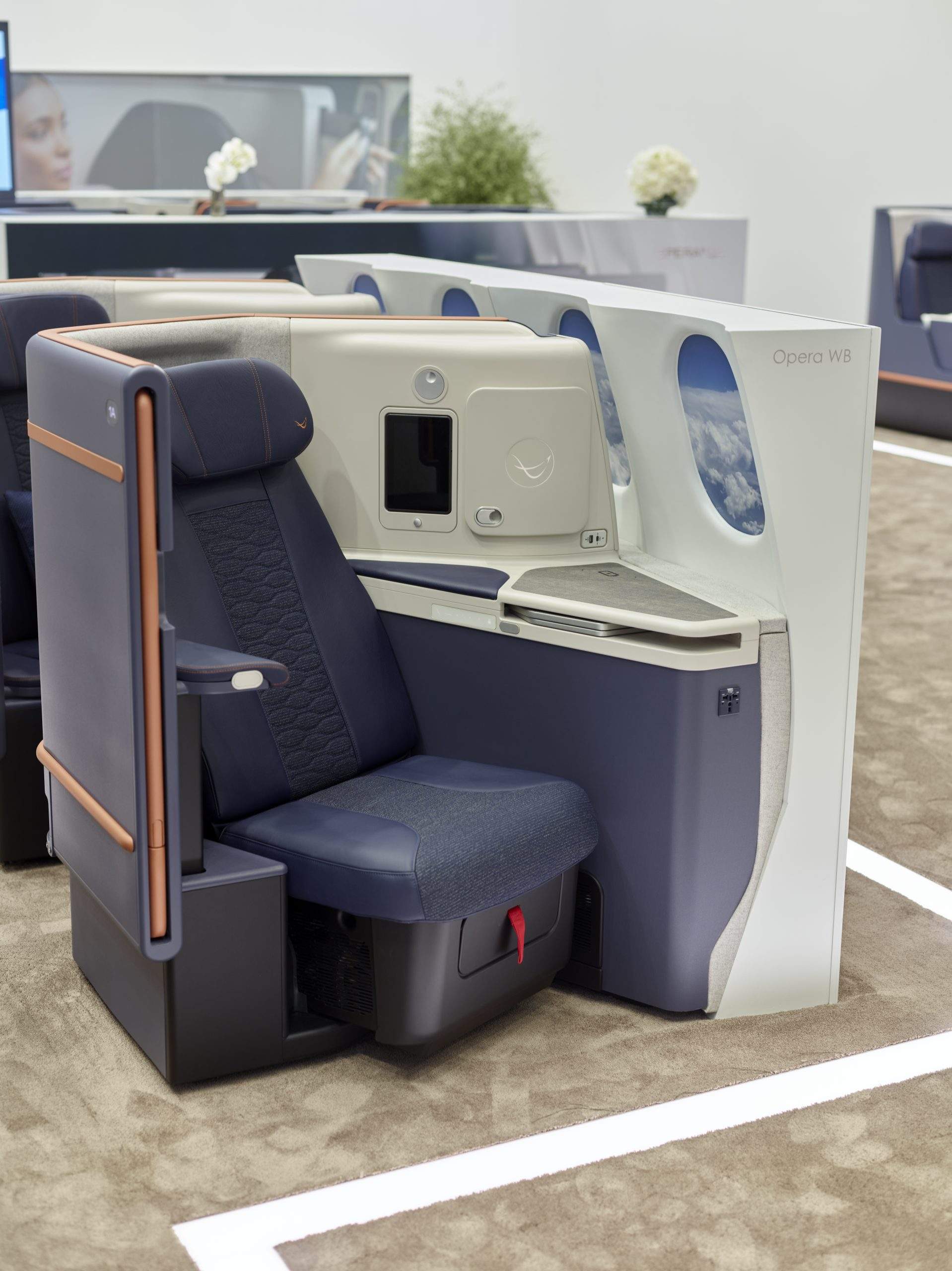 STELIA Aerospace presents the OPERA® Family: Excellence in Business ...