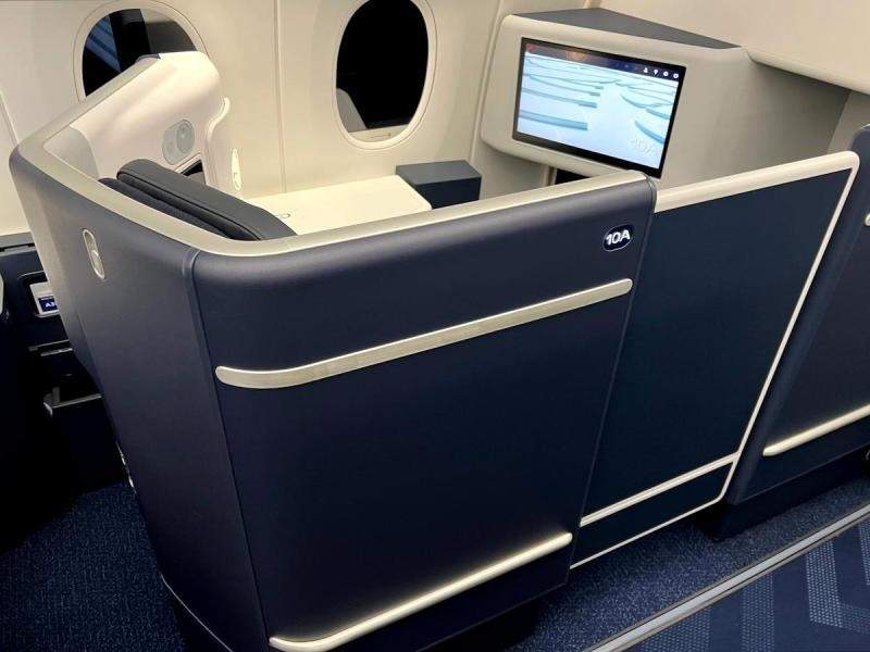 STELIA Aerospace x Air France A350: customer experience feedback ...