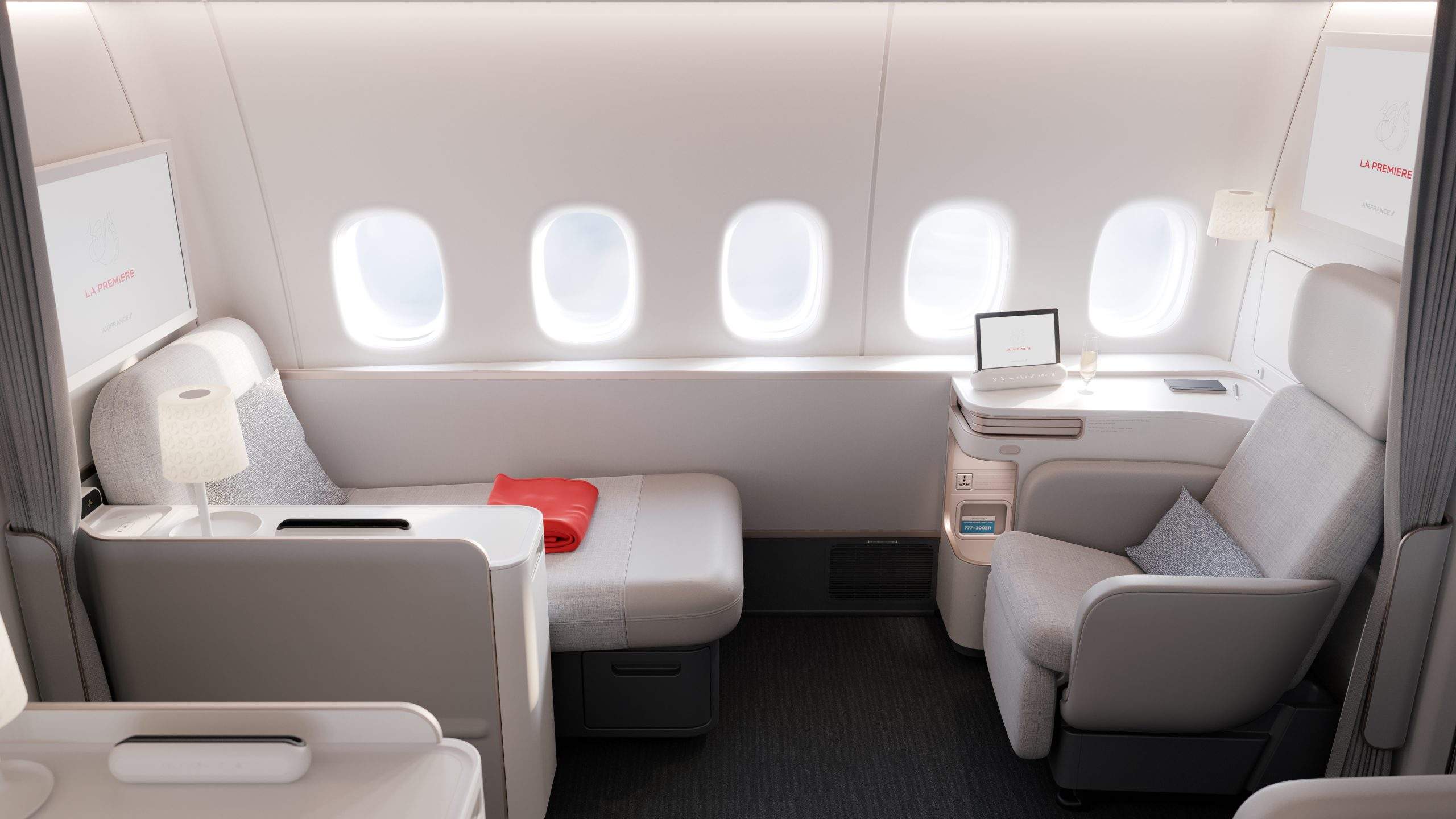 STELIA Aerospace proud to provide Air France with its new ‘La Première’ First Class cabin ...