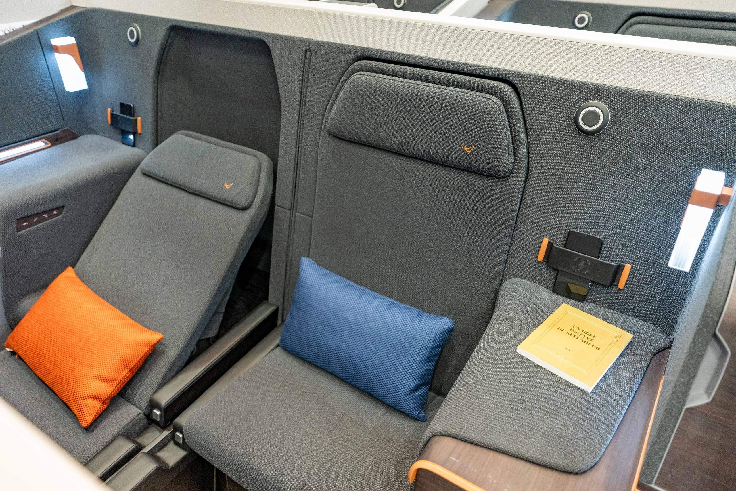 RENDEZ-VOUS® réinventé : STELIA Aerospace redéfinit le confort en ...